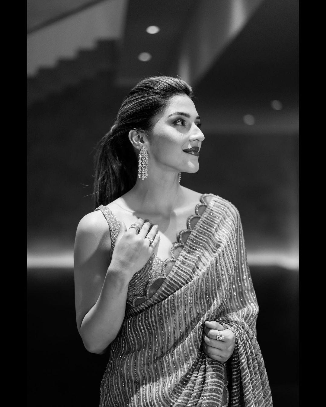 Mehreen New Insta Gallery | Telugu Rajyam Photos